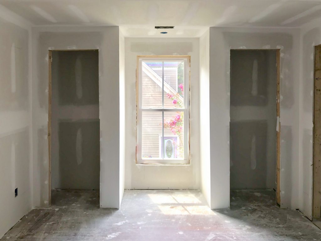 Harold's Renovation Blog: The Duplex Has Drywall! And A Video Tour!