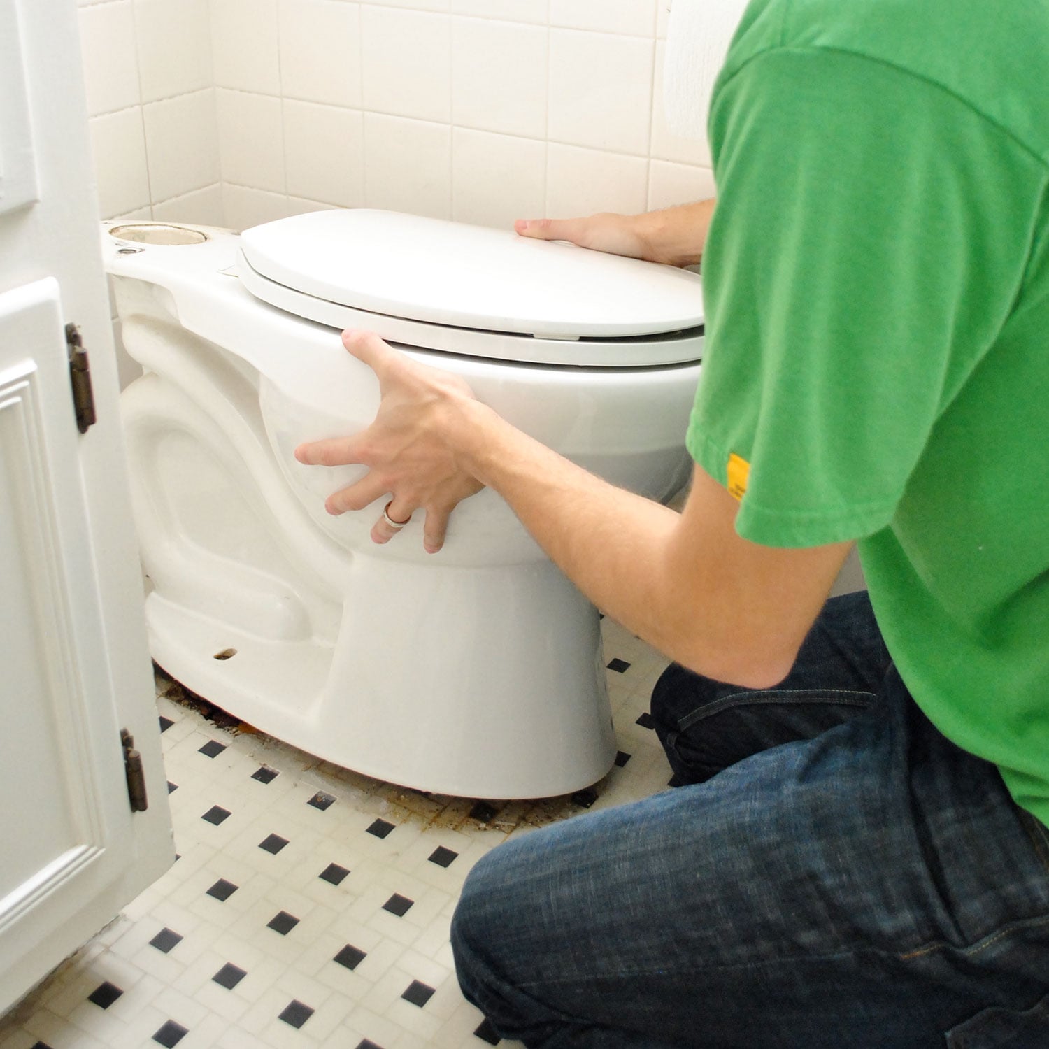 Replacing A Toilet Is Easy And Quick, Check Out Our Step By Step Tutorial