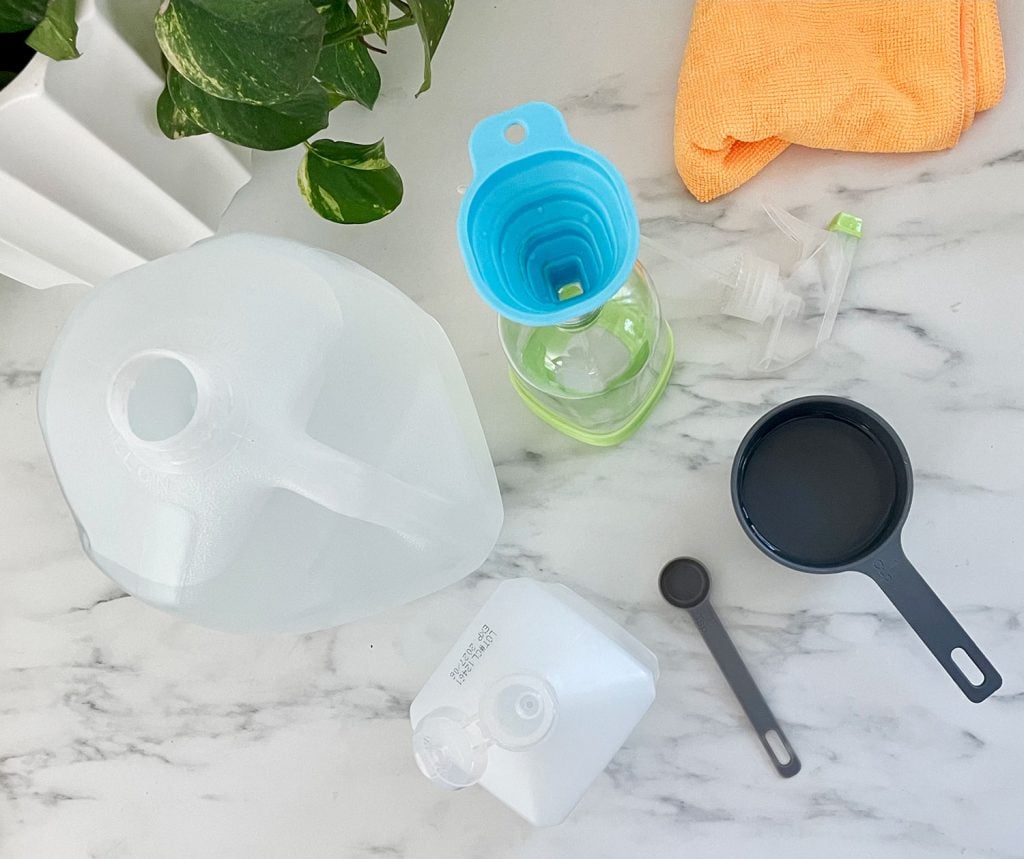 2-Ingredient Homemade Window Cleaner | Young House Love | Land Rush Homes