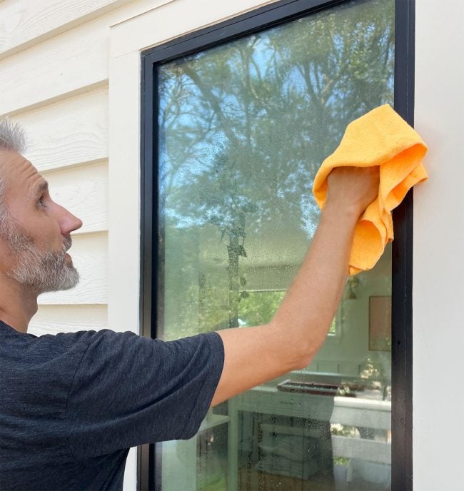 2-Ingredient Homemade Window Cleaner | Young House Love